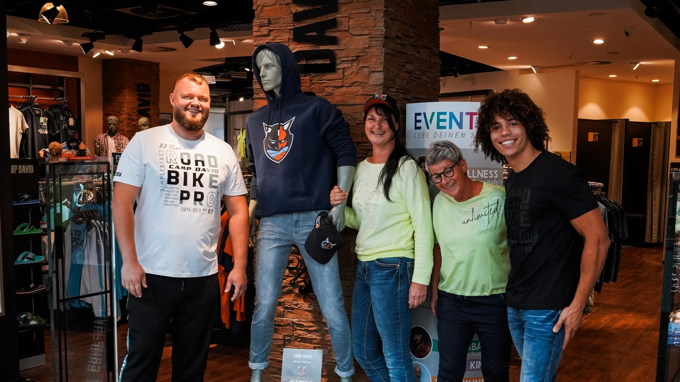 Get your ELF merch at the Camp David store in your city | European ...
